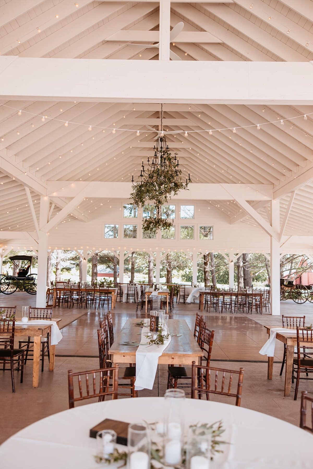 PAVILION - OAK HILL FARM